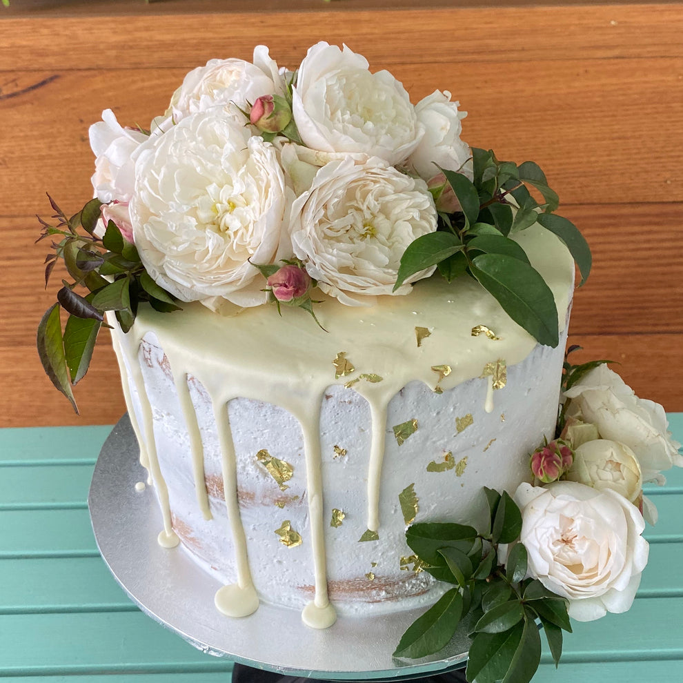 A touch of gold – Regnier Cakes